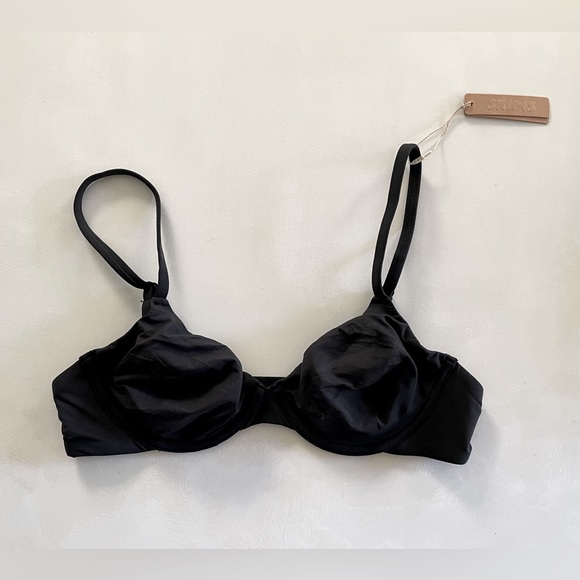 SKIMS | Intimates & Sleepwear | Nwt Skims Black Sheer Bra | Poshmark